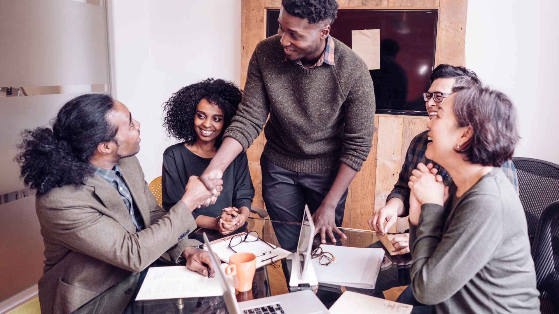 4 Tips for Choosing the Best Title Closing Company - Frontier Title Group